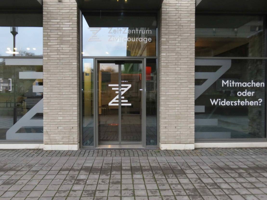 Außenansicht ZeitZentrum Zivilcourage | 2021 | Meldungen | Städtische Erinnerungskultur ...