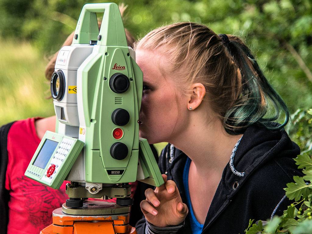 Tachymeter | Leibniz-Uni | Initiative Wissenschaft | Portale ...