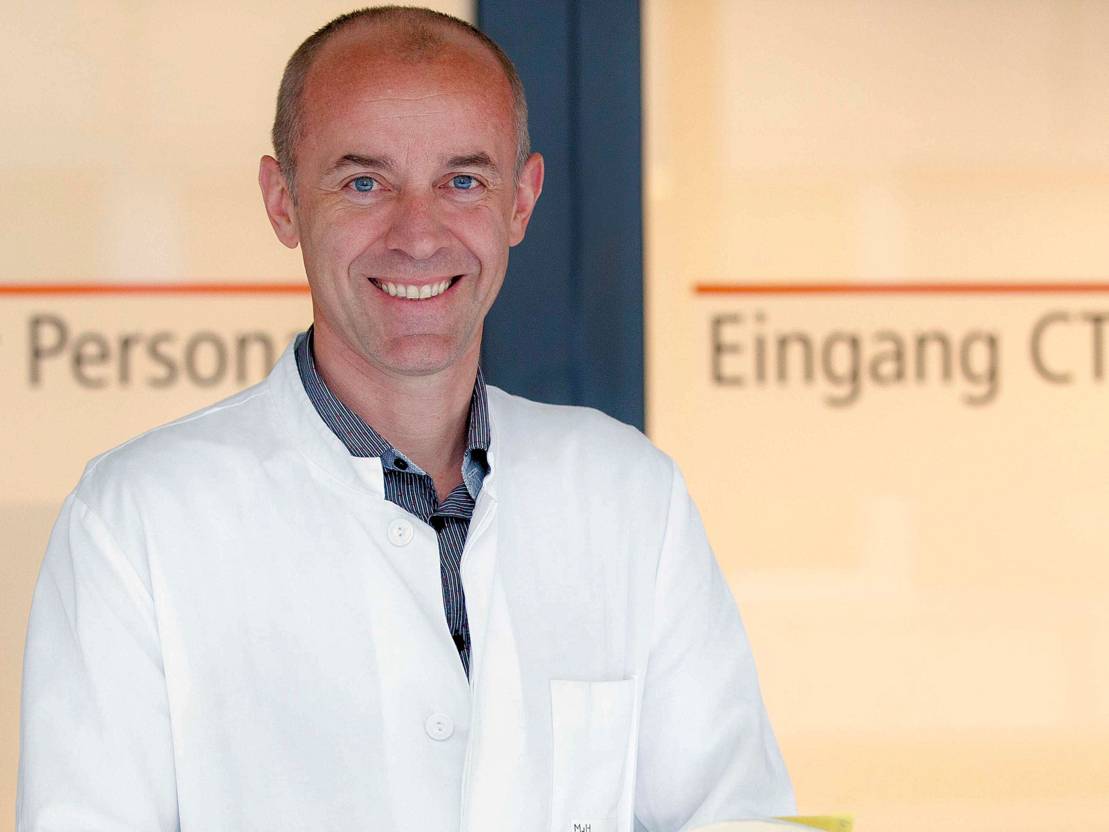 Professor Dr. Viktor Grünwald | MHH | Initiative Wissenschaft | Portale ...