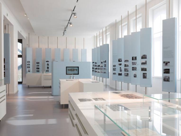 Ausstellung 2. OG Gedenkstätte Ahlem