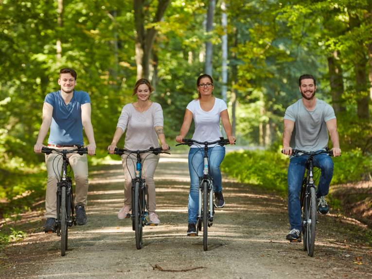 Radfahren | Teaser | 2018 | Erlebnispakete | Bilder | visit-hannover ...