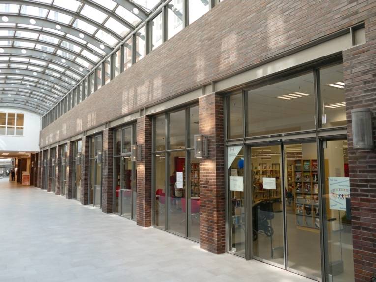 Stadtbibliothek Hannover | Bibliotheken & Archive | Bildung | Leben in ...