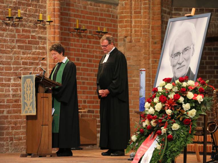 Hanna Kreisel-Liebermann und Hans-Martin Heinemann | Trauerfeier für ...