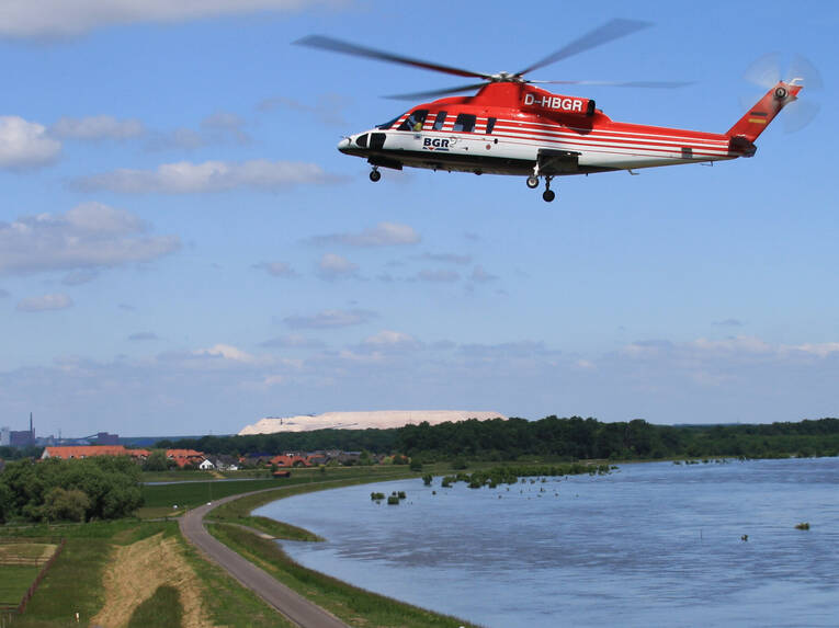 Hubschrauber | BGR | Initiative Wissenschaft | Portale | Redaktion ...